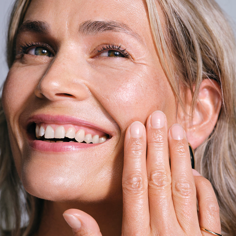 Anew Skin Renewal Power Plumping Shots - 7 x 1.3ml | Skincare | Avon UK