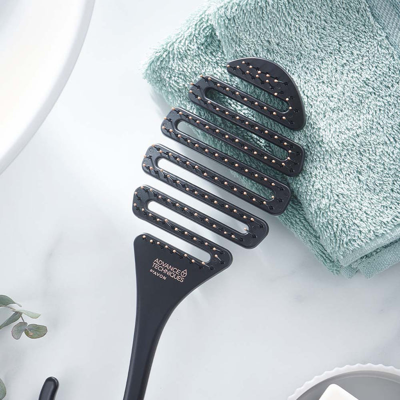 Advance Techniques | Pro Detangling Brush | Haircare | AVON UK